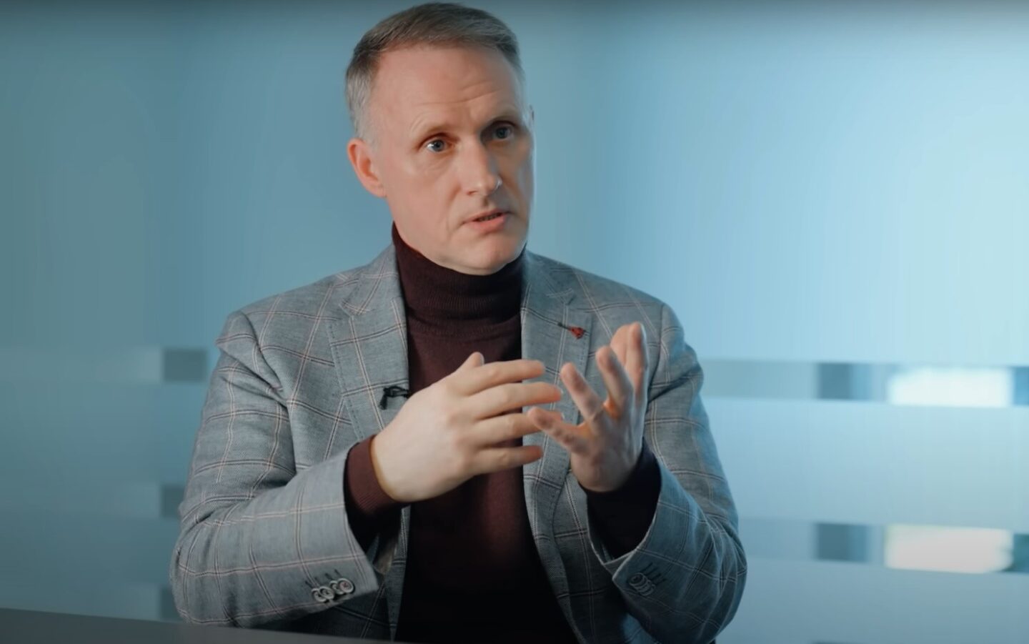 Watch: 2D Photonics CEO Ben Jensen discusses €25 million fundraising ...